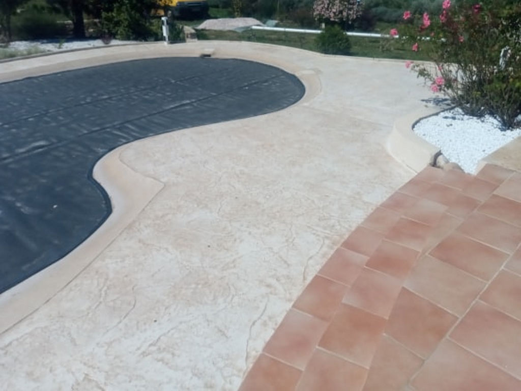 - Travaux maçonnérie générale Portazur (Var)